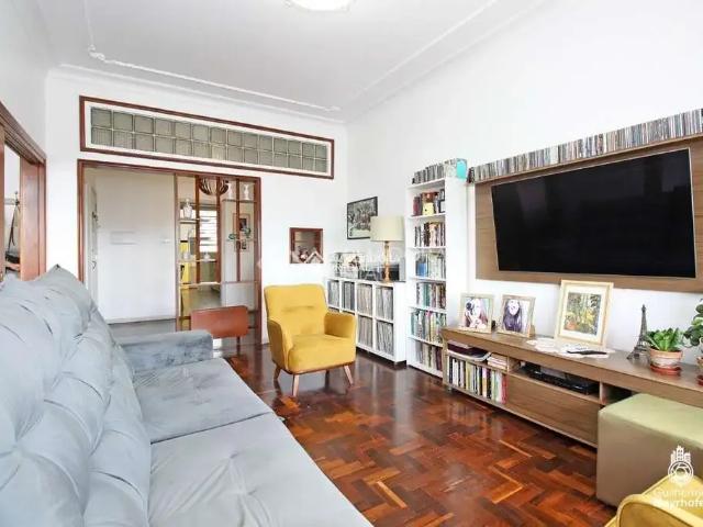 Apartamento para Venda em Porto Alegre/RS Floresta 2 Quartos