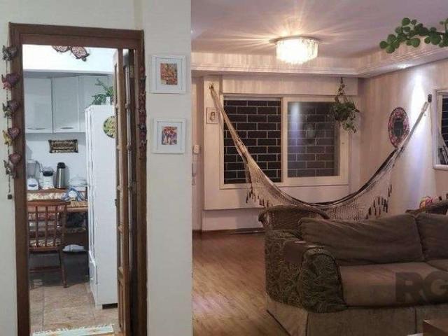 Apartamento para Venda em Porto Alegre/RS Floresta 3 Quartos
