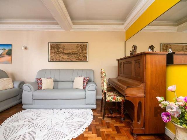 Apartamento para Venda em Porto Alegre/RS Floresta 4 Quartos