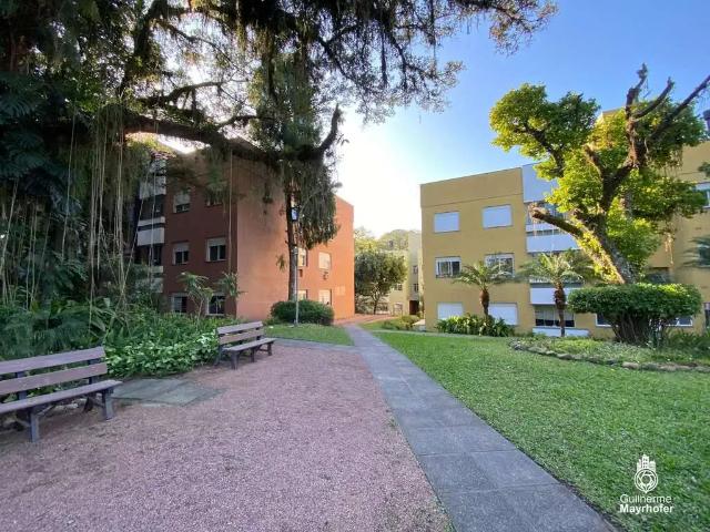 Apartamento para Venda em Porto Alegre/RS Guarujá 3 Quartos