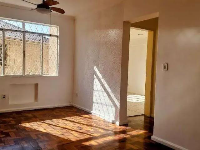 Apartamento para Venda em Porto Alegre/RS Glória 2 Quartos
