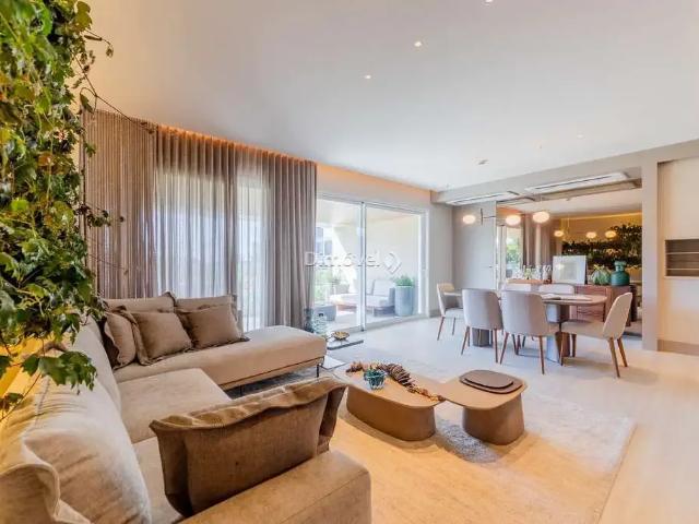 Apartamento para Venda em Porto Alegre/RS Golden Lake 4 Quartos