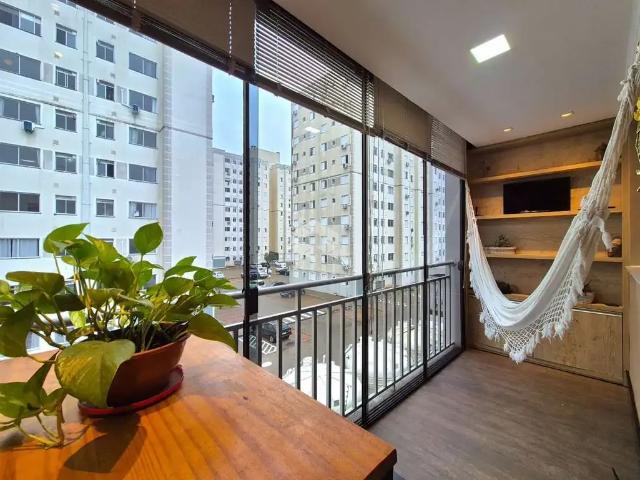 Apartamento para Venda em Porto Alegre/RS Humaitá 3 Quartos