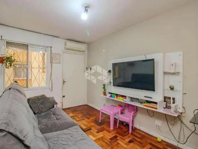 Apartamento para Venda em Porto Alegre/RS Humaitá 2 Quartos