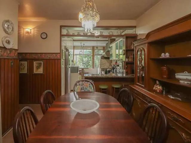Apartamento para Venda em Porto Alegre/RS Higienópolis 4 Quartos