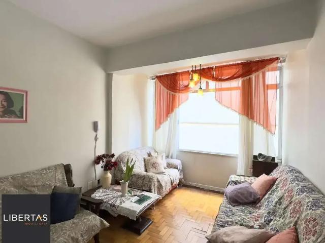 Apartamento para Venda em Porto Alegre/RS Auxiliadora 2 Quartos