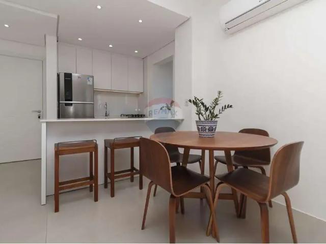Apartamento para Venda em Porto Alegre/RS Higienópolis 2 Quartos