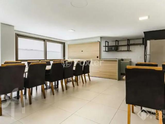 Apartamento para Venda em Porto Alegre/RS Higienópolis 2 Quartos