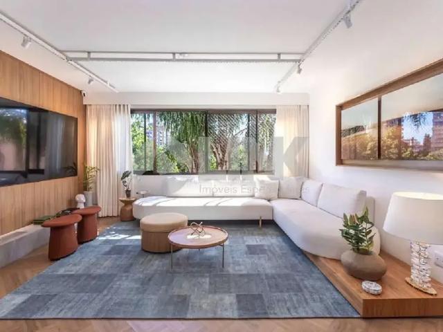 Apartamento para Venda em Porto Alegre/RS Higienópolis 3 Quartos