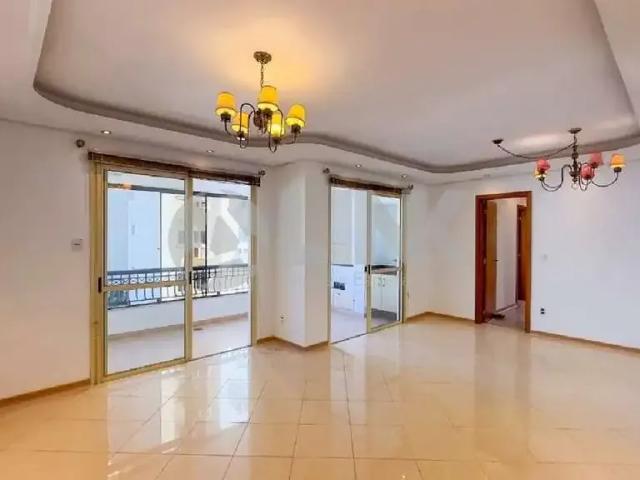 Apartamento para Venda em Porto Alegre/RS Higienópolis 3 Quartos