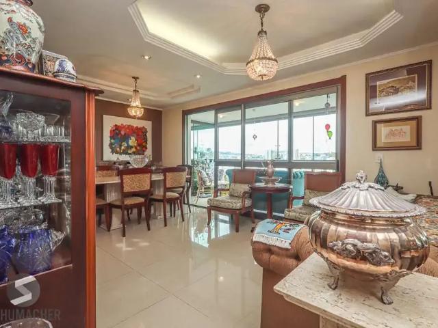 Apartamento para Venda em Porto Alegre/RS Higienópolis 3 Quartos