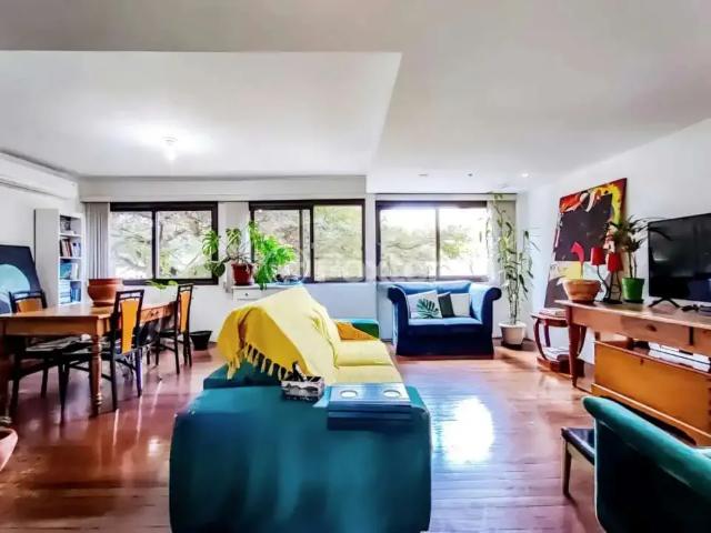 Apartamento para Venda em Porto Alegre/RS Higienópolis 3 Quartos