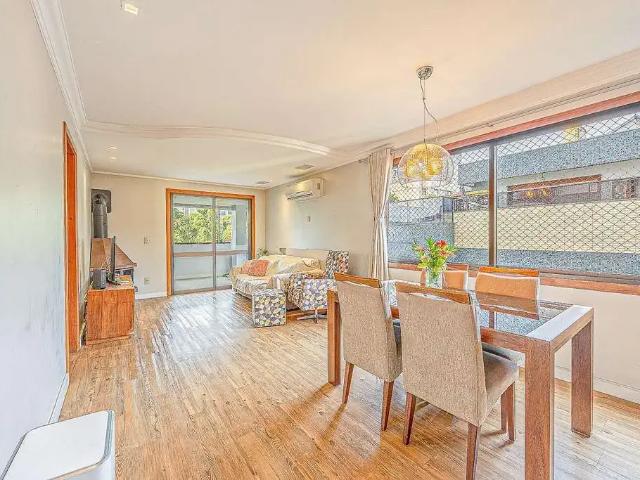 Apartamento para Venda em Porto Alegre/RS Higienópolis 3 Quartos