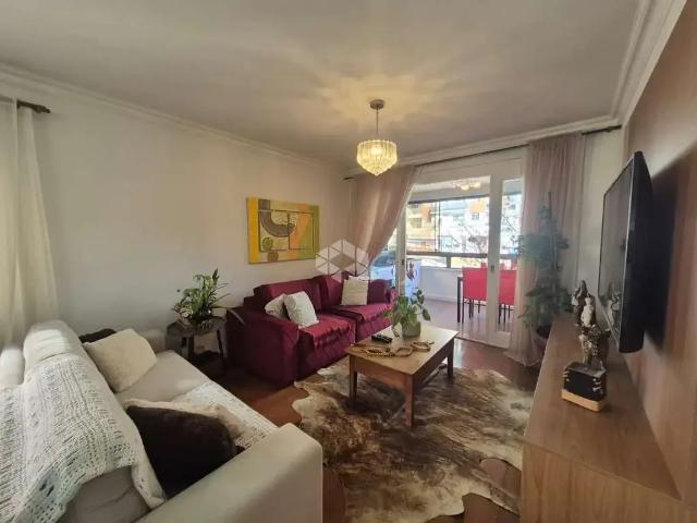 Apartamento para Venda em Porto Alegre/RS Higienópolis 3 Quartos