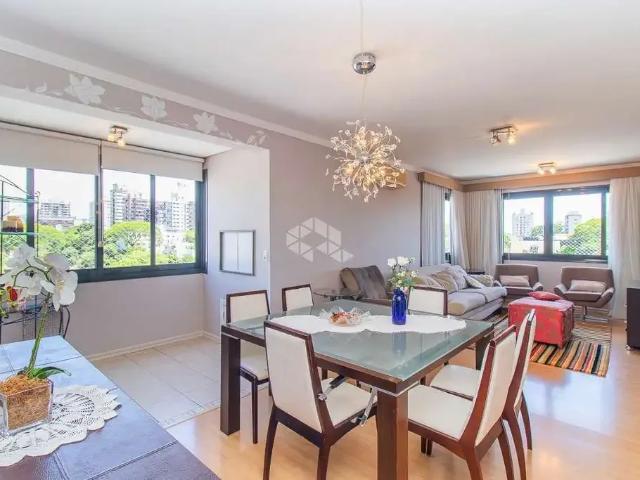 Apartamento para Venda em Porto Alegre/RS Higienópolis 3 Quartos