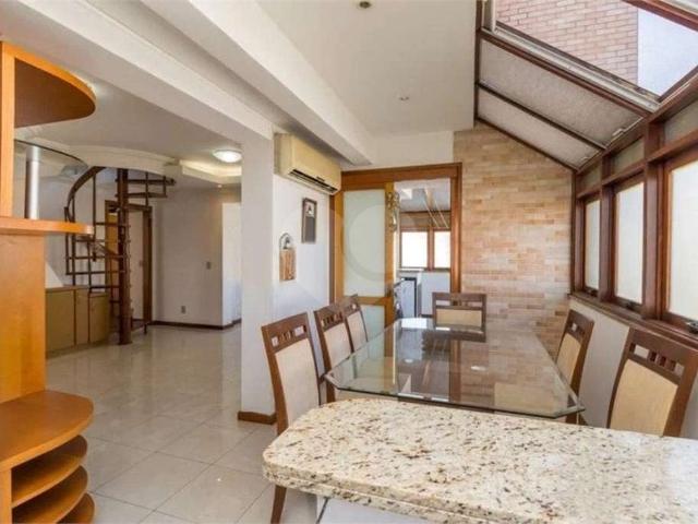 Apartamento para Venda em Porto Alegre/RS Higienópolis 3 Quartos