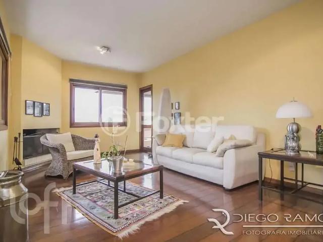Apartamento para Venda em Porto Alegre/RS Higienópolis 3 Quartos