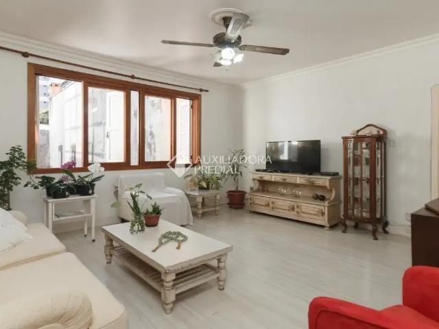 Apartamento para Venda em Porto Alegre/RS Higienópolis 3 Quartos
