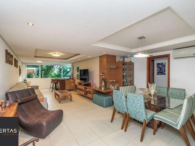 Apartamento para Venda em Porto Alegre/RS Higienópolis 3 Quartos