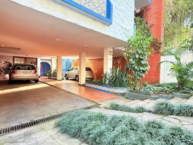 Apartamento para Venda em Porto Alegre/RS Higienópolis 3 Quartos