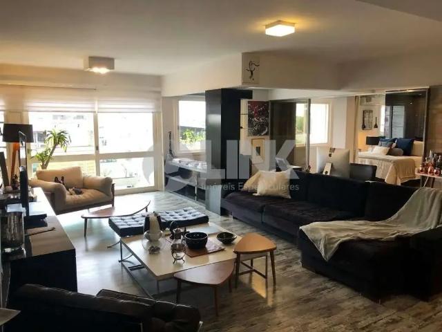 Apartamento para Venda em Porto Alegre/RS Higienópolis 3 Quartos