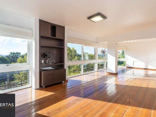 Apartamento para Venda em Porto Alegre/RS Higienópolis 3 Quartos