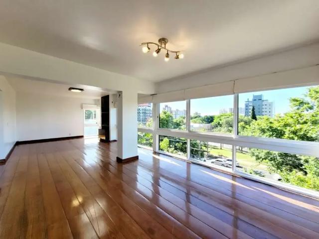Apartamento para Venda em Porto Alegre/RS Higienópolis 3 Quartos