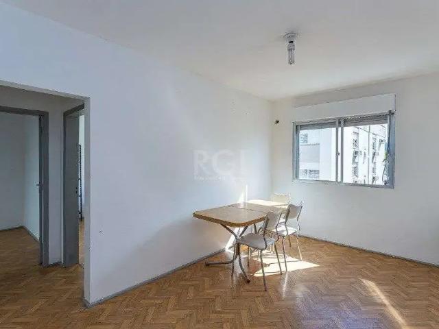 Apartamento para Venda em Porto Alegre/RS Jardim Botânico 2 Quartos