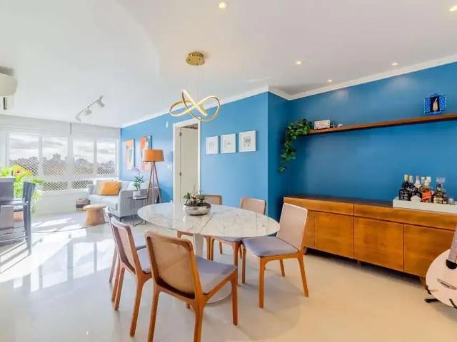 Apartamento para Venda em Porto Alegre/RS Jardim Botânico 2 Quartos