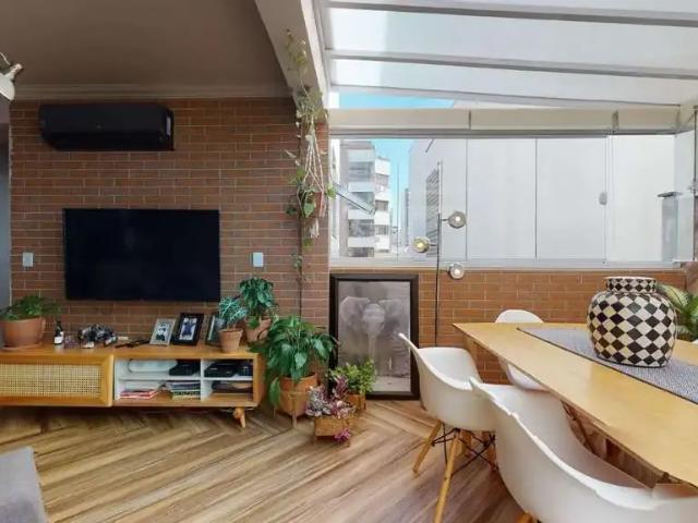 Apartamento para Venda em Porto Alegre/RS Jardim Botânico 2 Quartos