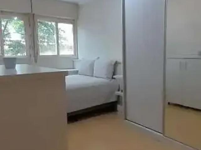 Apartamento para Venda em Porto Alegre/RS Jardim Botânico 2 Quartos