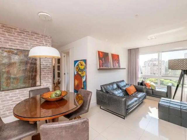 Apartamento para Venda em Porto Alegre/RS Jardim Botânico 2 Quartos