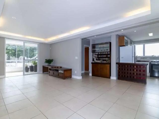 Apartamento para Venda em Porto Alegre/RS Jardim Botânico 2 Quartos