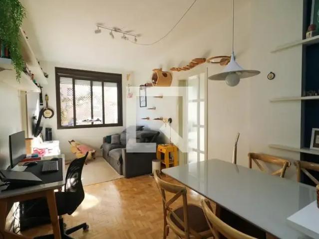 Apartamento para Venda em Porto Alegre/RS Jardim Botânico 2 Quartos