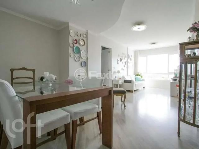 Apartamento para Venda em Porto Alegre/RS Jardim Botânico 3 Quartos