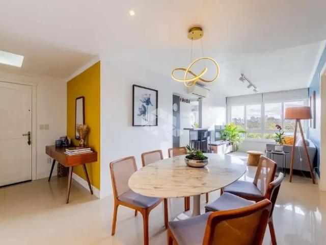 Apartamento para Venda em Porto Alegre/RS Jardim Botânico 3 Quartos