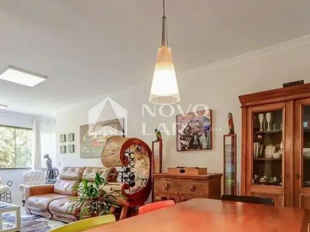 Apartamento para Venda em Porto Alegre/RS Jardim Botânico 3 Quartos