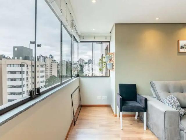 Apartamento para Venda em Porto Alegre/RS Jardim Botânico 3 Quartos
