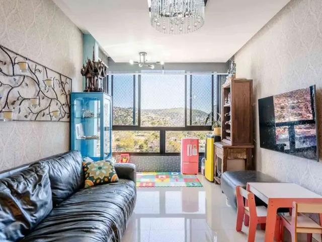 Apartamento para Venda em Porto Alegre/RS Jardim Botânico 3 Quartos