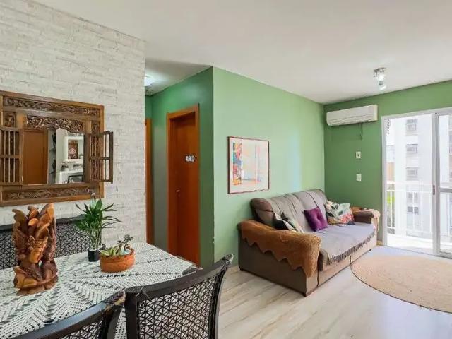 Apartamento para Venda em Porto Alegre/RS Jardim Carvalho 2 Quartos