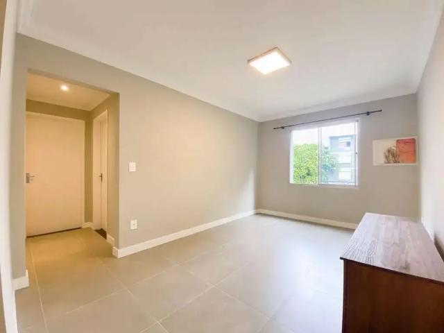 Apartamento para Venda em Porto Alegre/RS Jardim Carvalho 2 Quartos