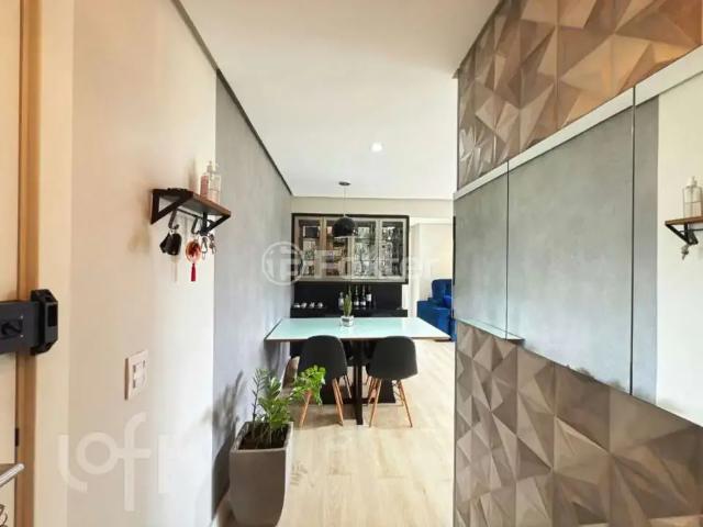 Apartamento para Venda em Porto Alegre/RS Jardim Carvalho 2 Quartos