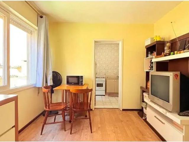 Apartamento para Venda em Porto Alegre/RS Jardim do Salso 1 Quartos