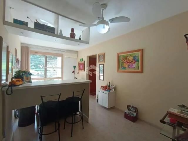 Apartamento para Venda em Porto Alegre/RS Jardim do Salso 2 Quartos