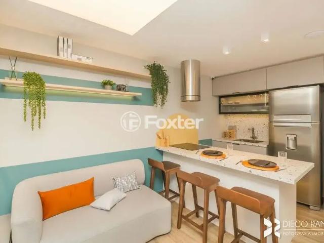 Apartamento para Venda em Porto Alegre/RS Central Parque 2 Quartos