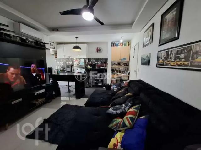 Apartamento para Venda em Porto Alegre/RS Jardim do Salso 2 Quartos