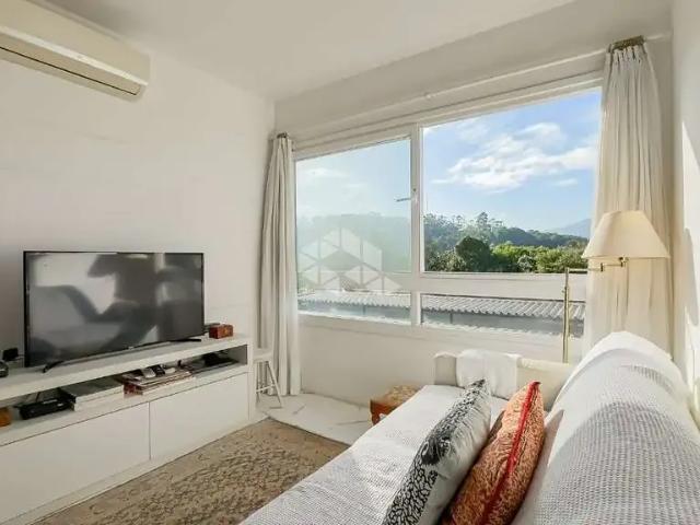 Apartamento para Venda em Porto Alegre/RS Jardim do Salso 2 Quartos