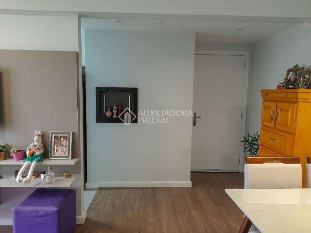 Apartamento para Venda em Porto Alegre/RS Jardim do Salso 2 Quartos