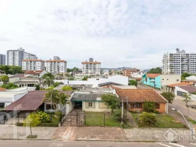 Apartamento para Venda em Porto Alegre/RS Jardim do Salso 3 Quartos