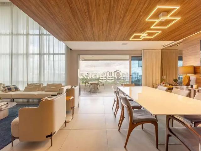 Apartamento para Venda em Porto Alegre/RS Jardim Europa 3 Quartos